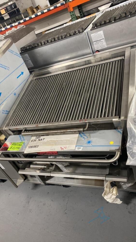 Magikitchn Broiler, Deck-Type, Gas (New/Floor Model)