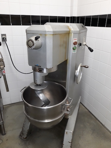 Univex 20 Quart Mixer with Dough Hook